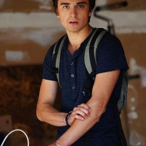 Alex Ozerov-Meyer - Rotten Tomatoes